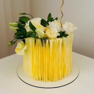 Pre-cut Wafer Paper Ruffle Strips: Edible Cake Decoration - Etsy