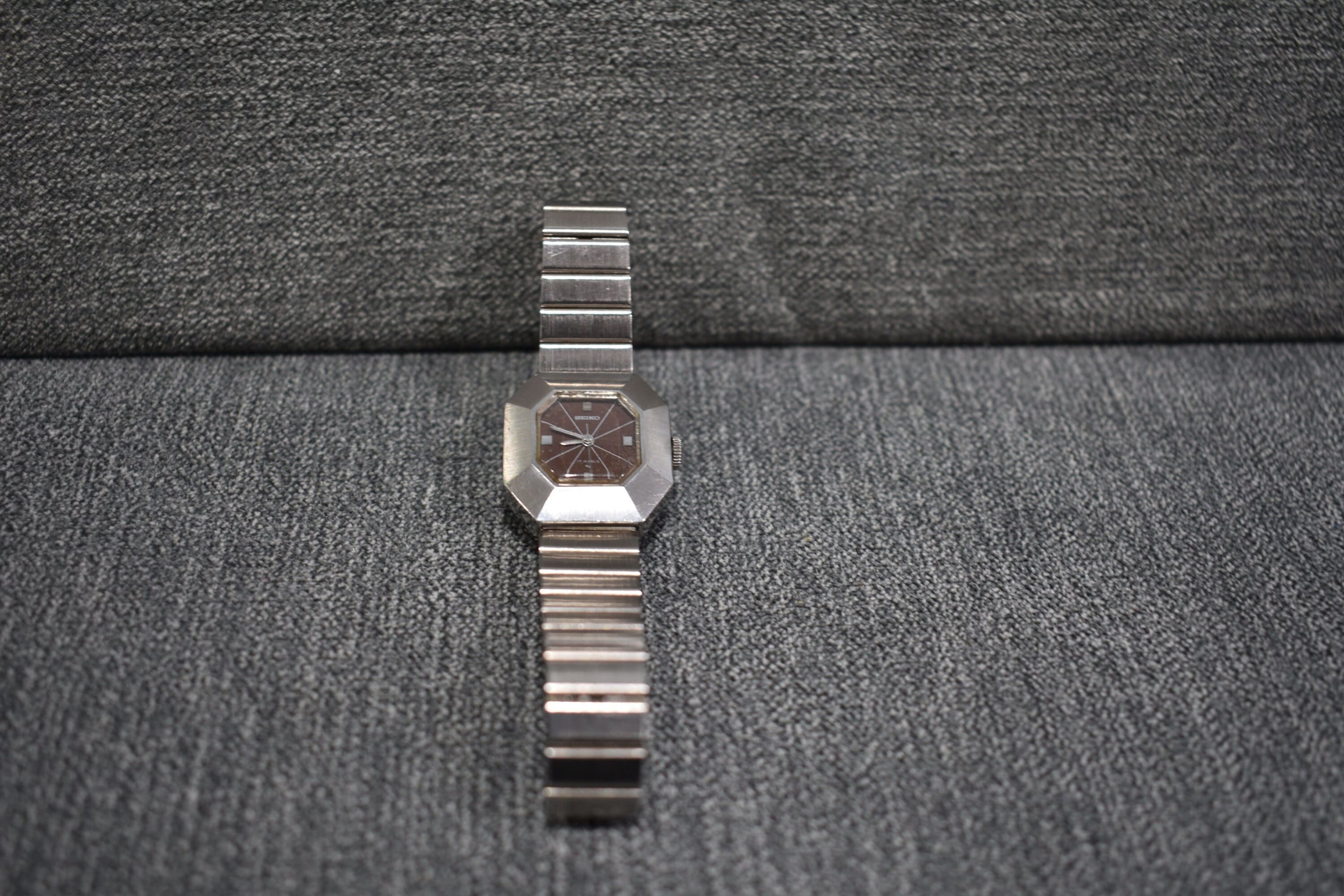 Vintage Octagon Shaped Seiko Ladies Watch With 17 Jewels - Etsy
