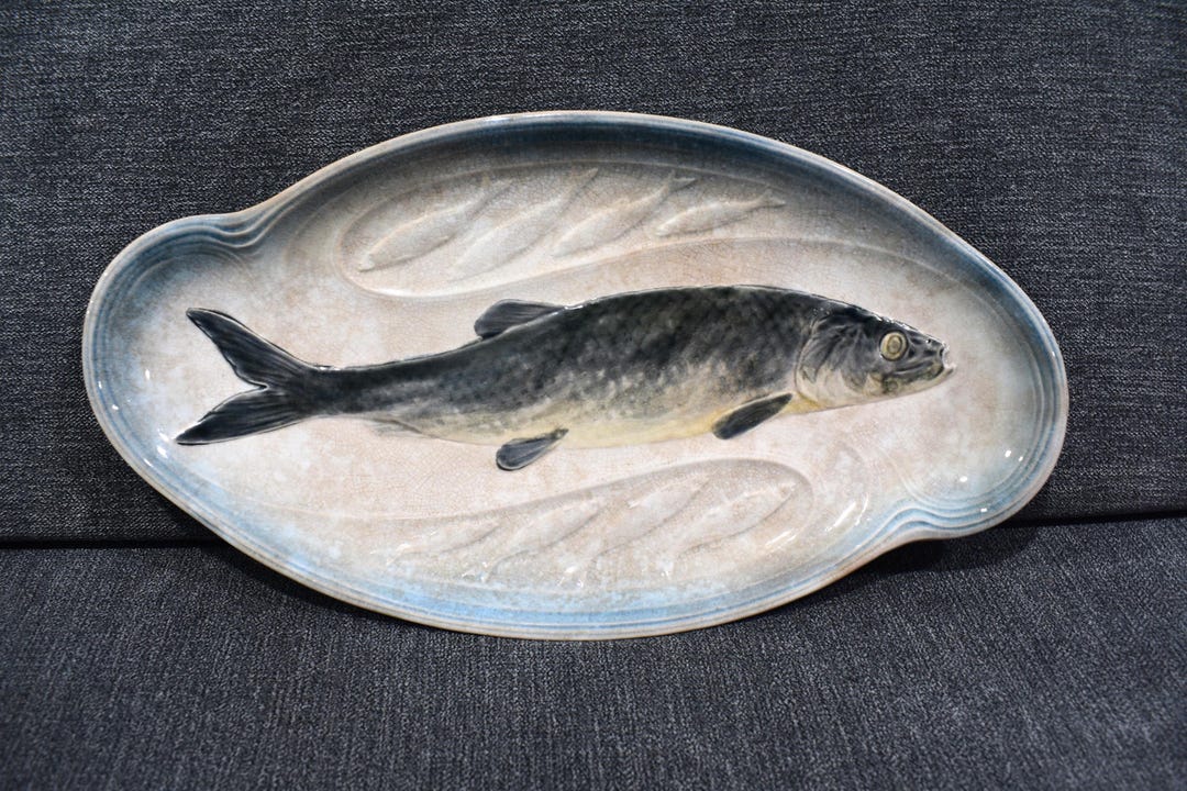 Majolica Ceramic Fish Serving Platter With White, Gray, Blue and Gold ...