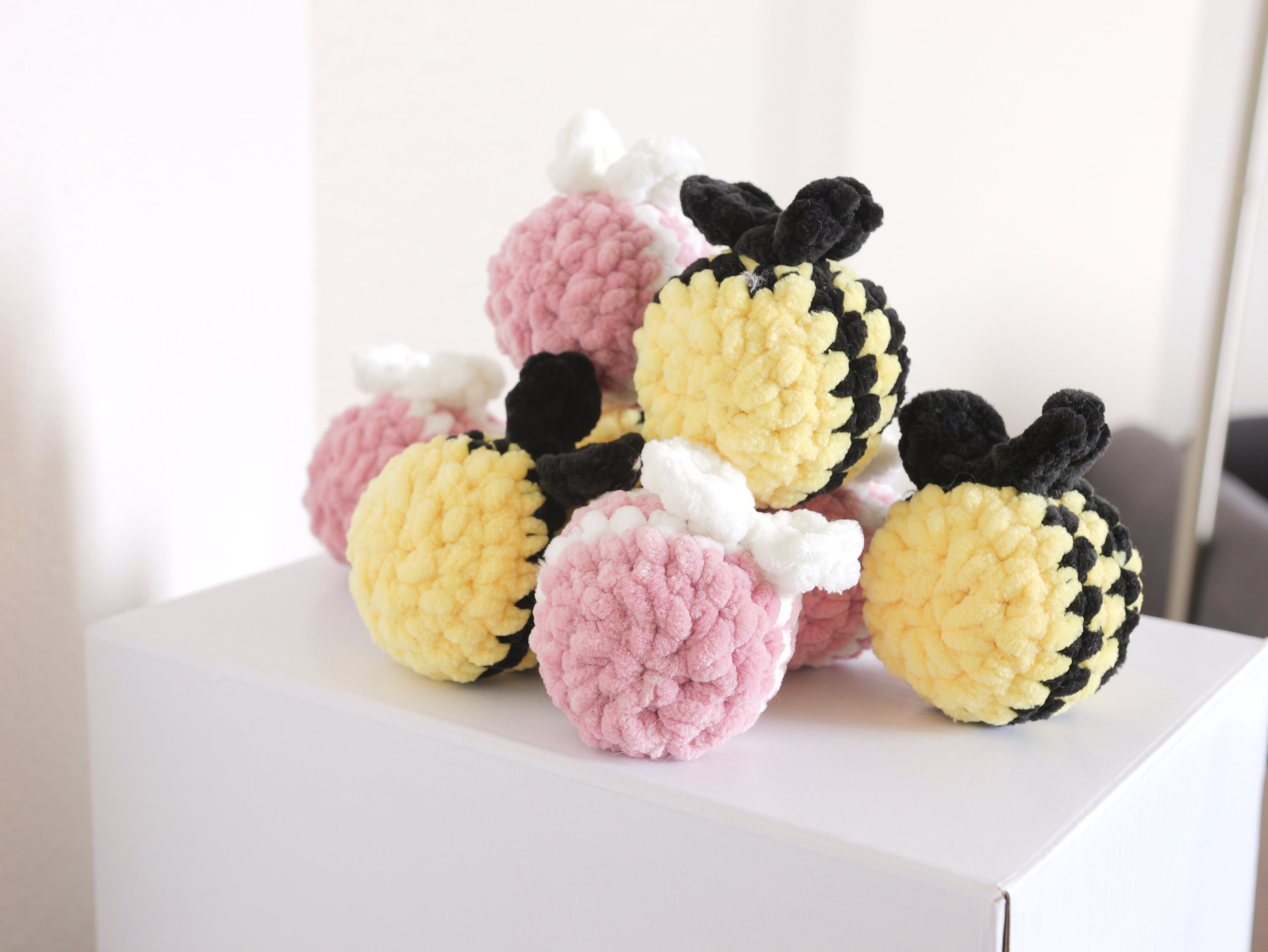 Amigurumi Mini Bee Crochet Plushie, Cute Kawai Insect Toy, Velvet Tiny ...