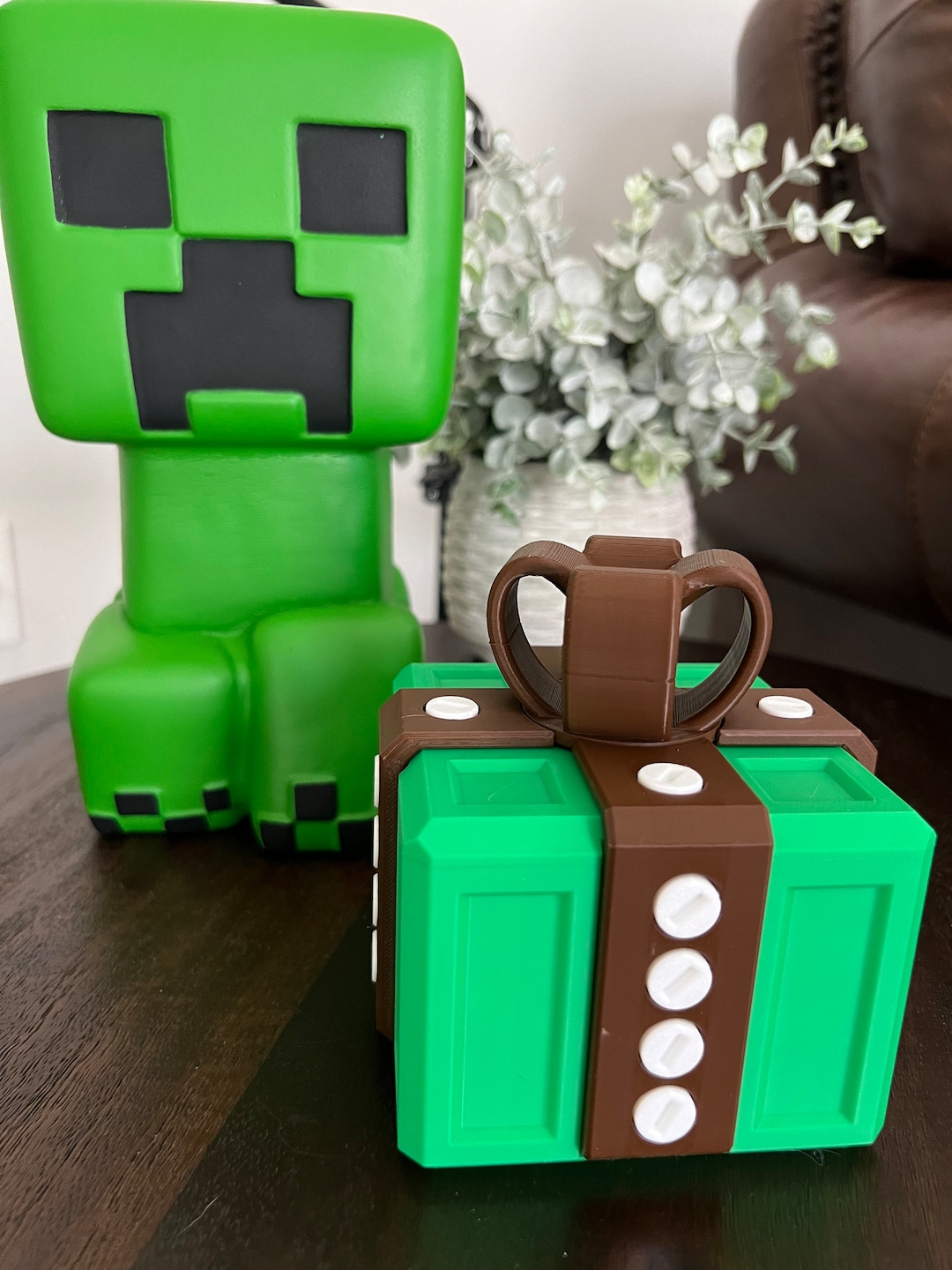 Minecraft Inspired Gift Box Enclosure- Ideal for Tricksters! 20 Screws ...