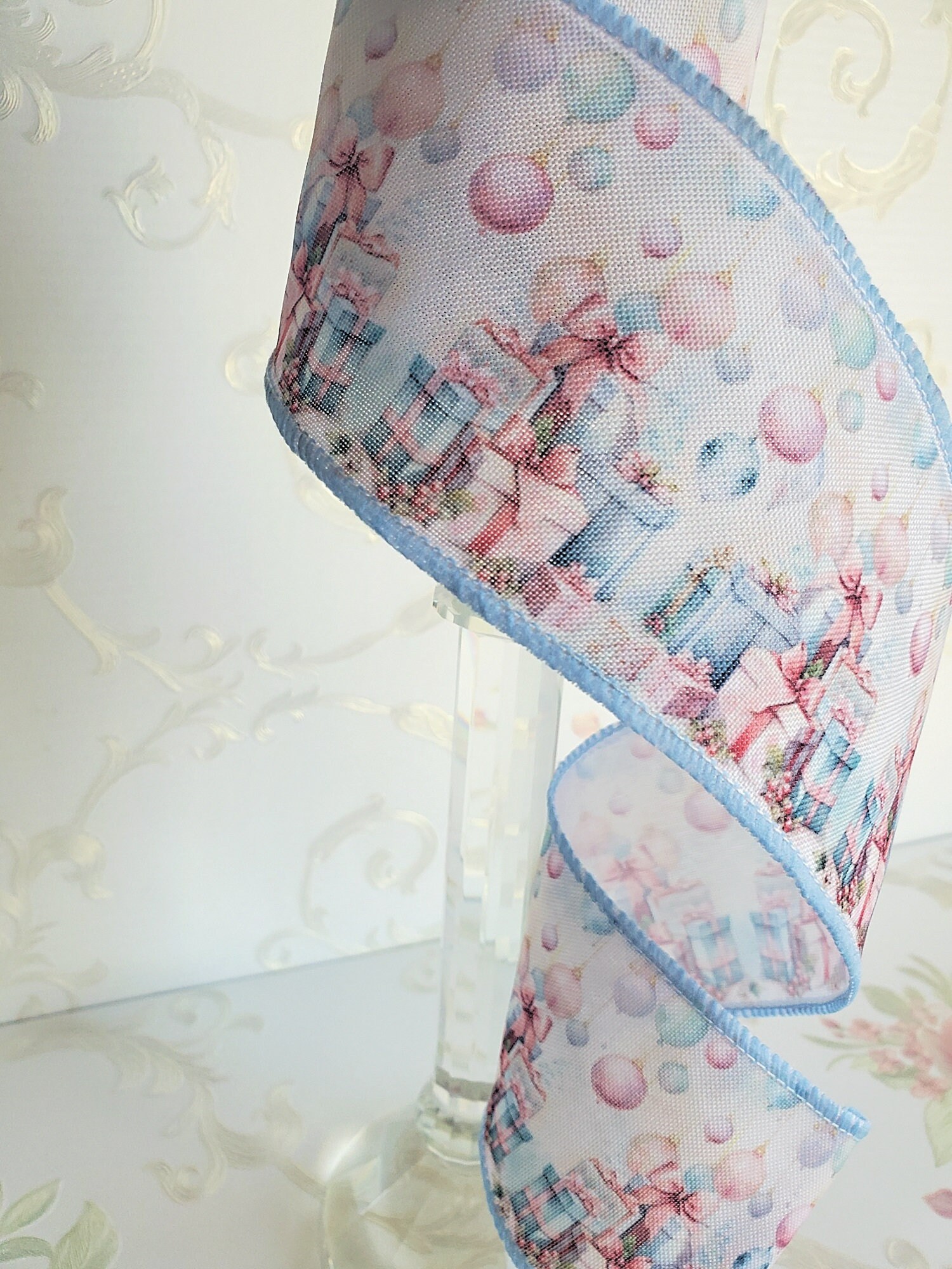 Handmade Pastel Presents Wired Ribbon Elegant Gift Wrap, Christmas ...