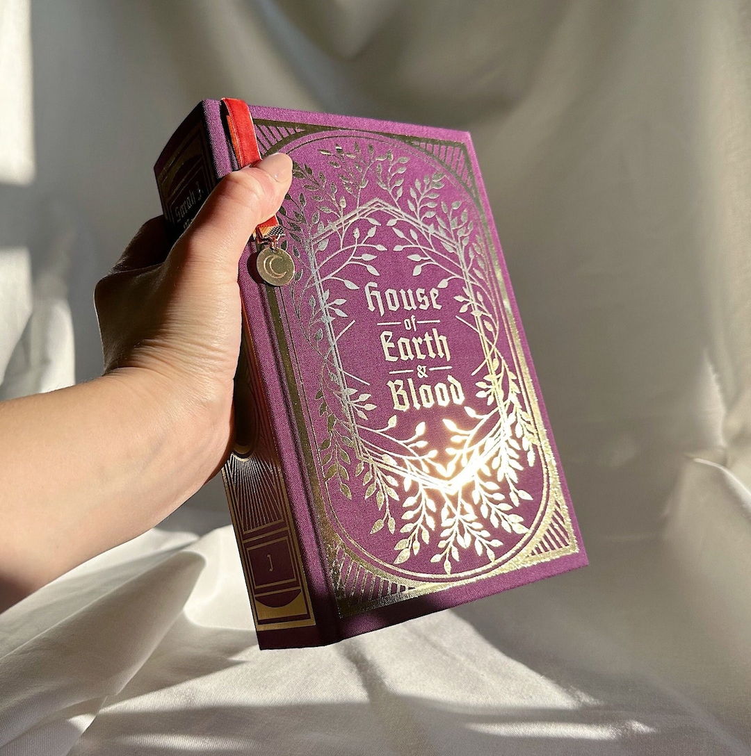 House of Earth and Blood Crescent City Rebound Book | Special Edition ...