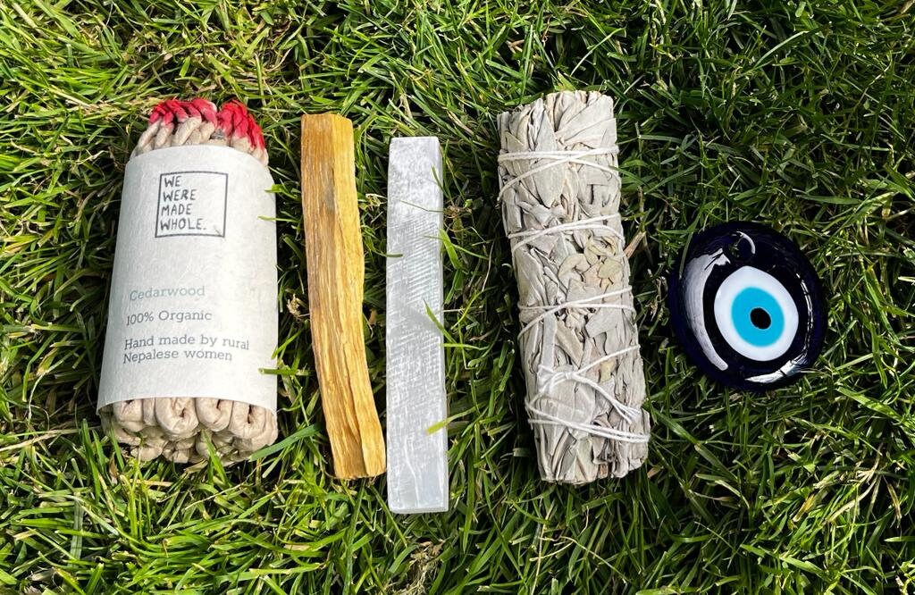 Cleansing Kit Selenite, Sage, Palo Santo, Incense, Evil Eye - Etsy