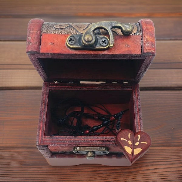 Enchanted Locket - Etsy