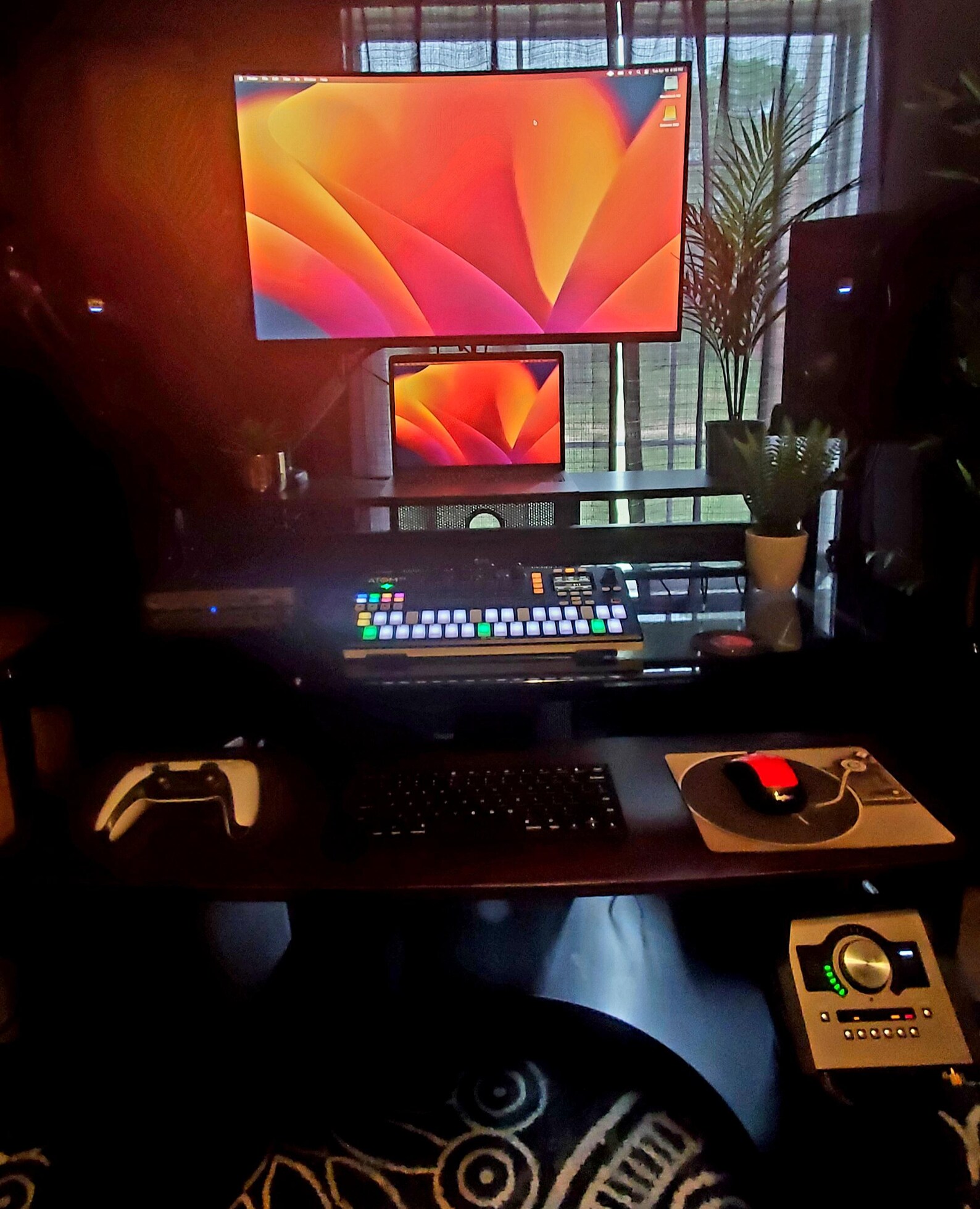 Apollo Twin Under Desk Mount. Including Screw Jig, Screws and ...