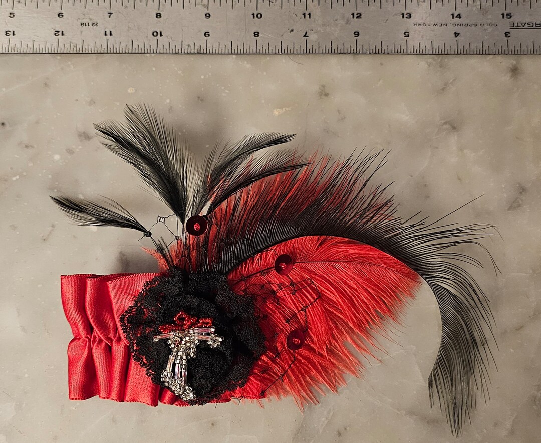 Barrette - Red and Black Burlesque Flapper - Etsy