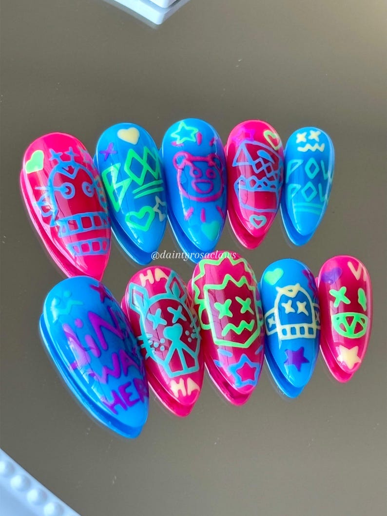 Jinx | Jinx Nails | Arcane Nails | Arcane | League of Legends | League ...