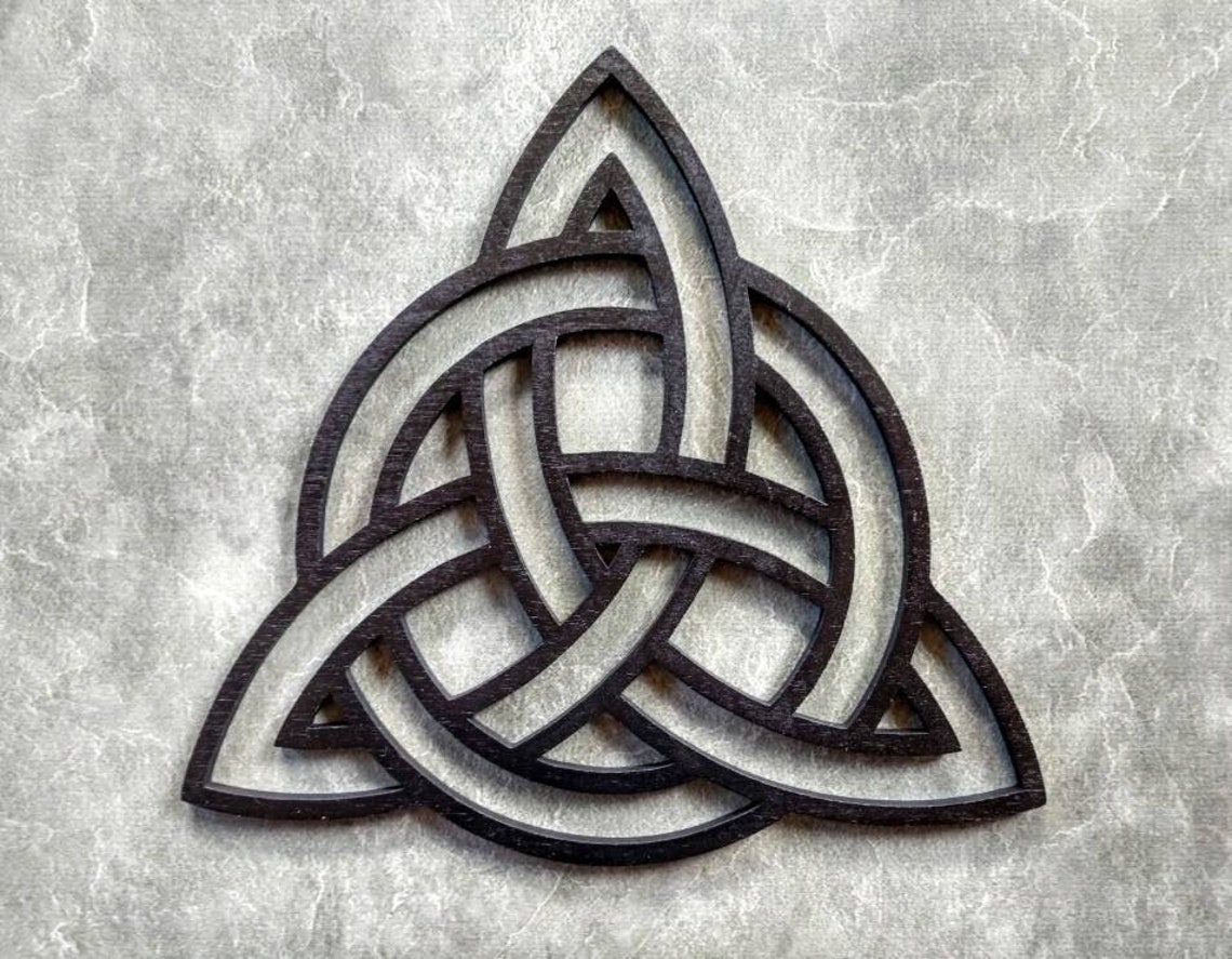 Celtic Knot, Irish Wall Decor, Trinity Wall Art, Celtic Decor, Infinite ...