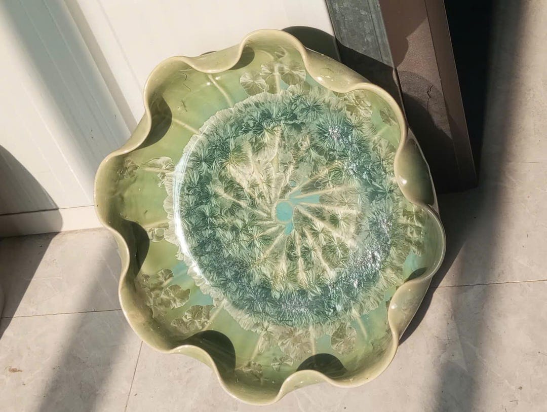 Large Green Crystal Glazed Ceramic Bowl With Scalloped Edges - Unique ...