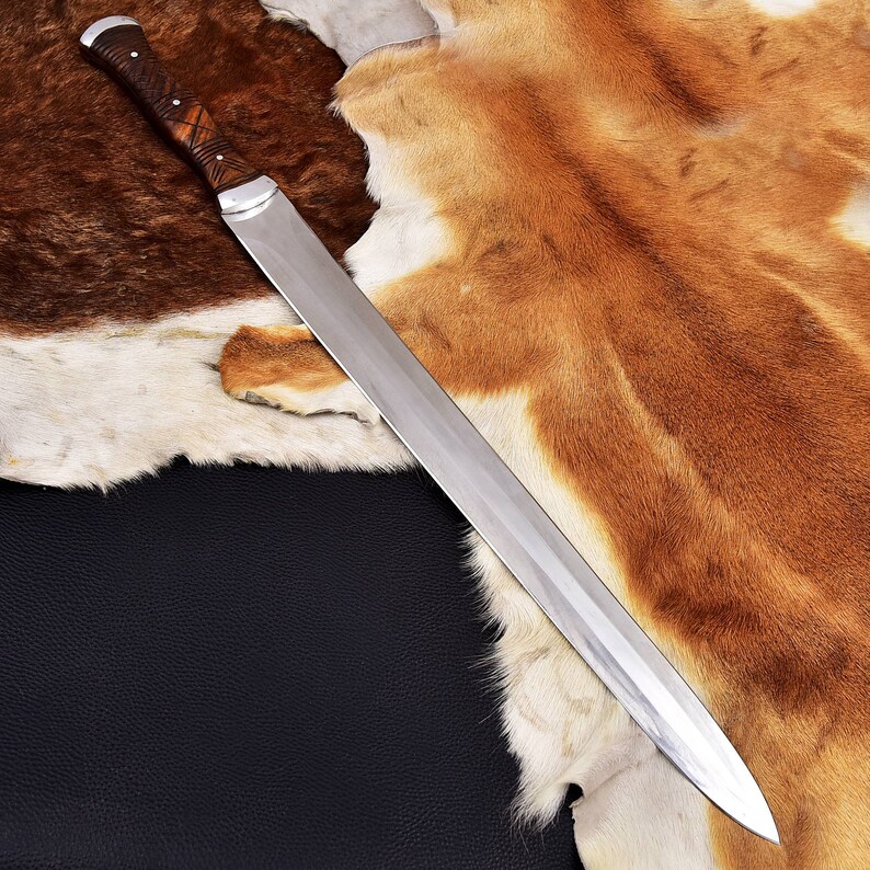 Medieval Viking Short Sword, Handmade Viking Sword, Battle Ready Sword ...