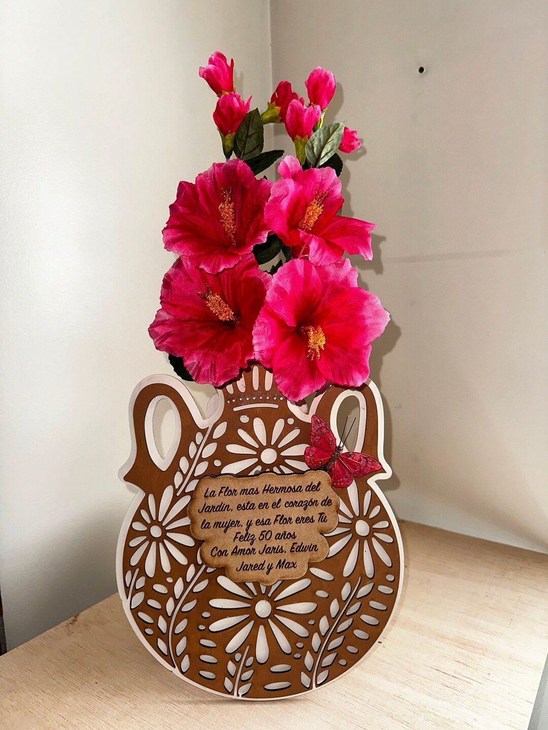 Barro Vase & Flowers Frame - Etsy