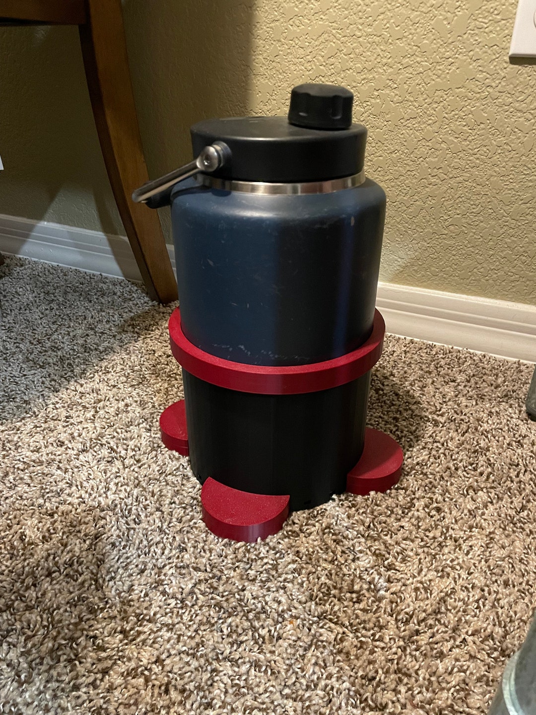 Car / Truck Jug Holder for Yeti 1 Gallon Jug HD ( HEAVY DUTY ) -red ...