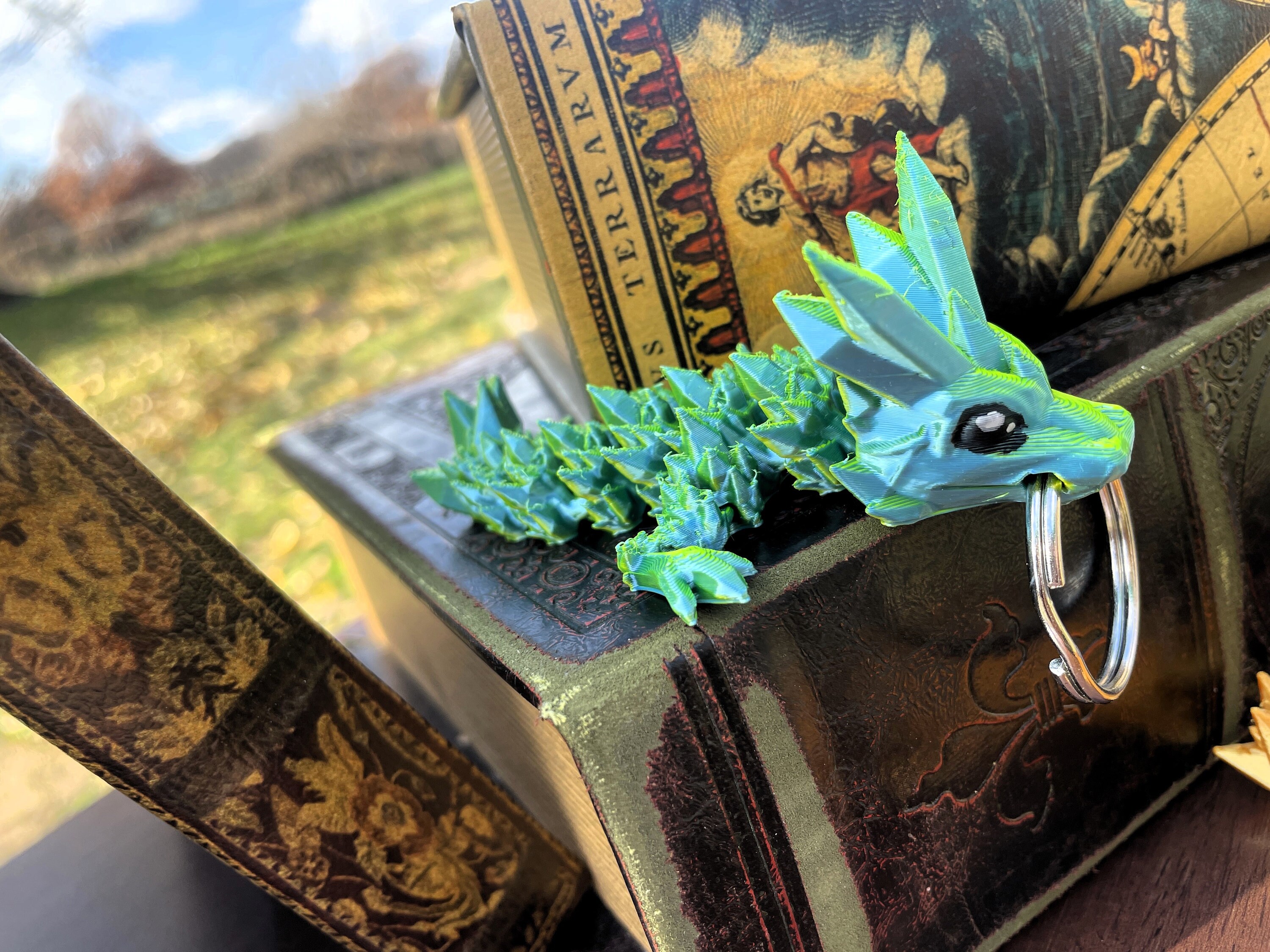 Crystal Dragon Keychain - 3D Printed Sensory Articulated Fidget Toy ...