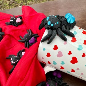 Tiny Heart Spiders - 3D Printed Sensory Articulated Fidget Toy - Design ...