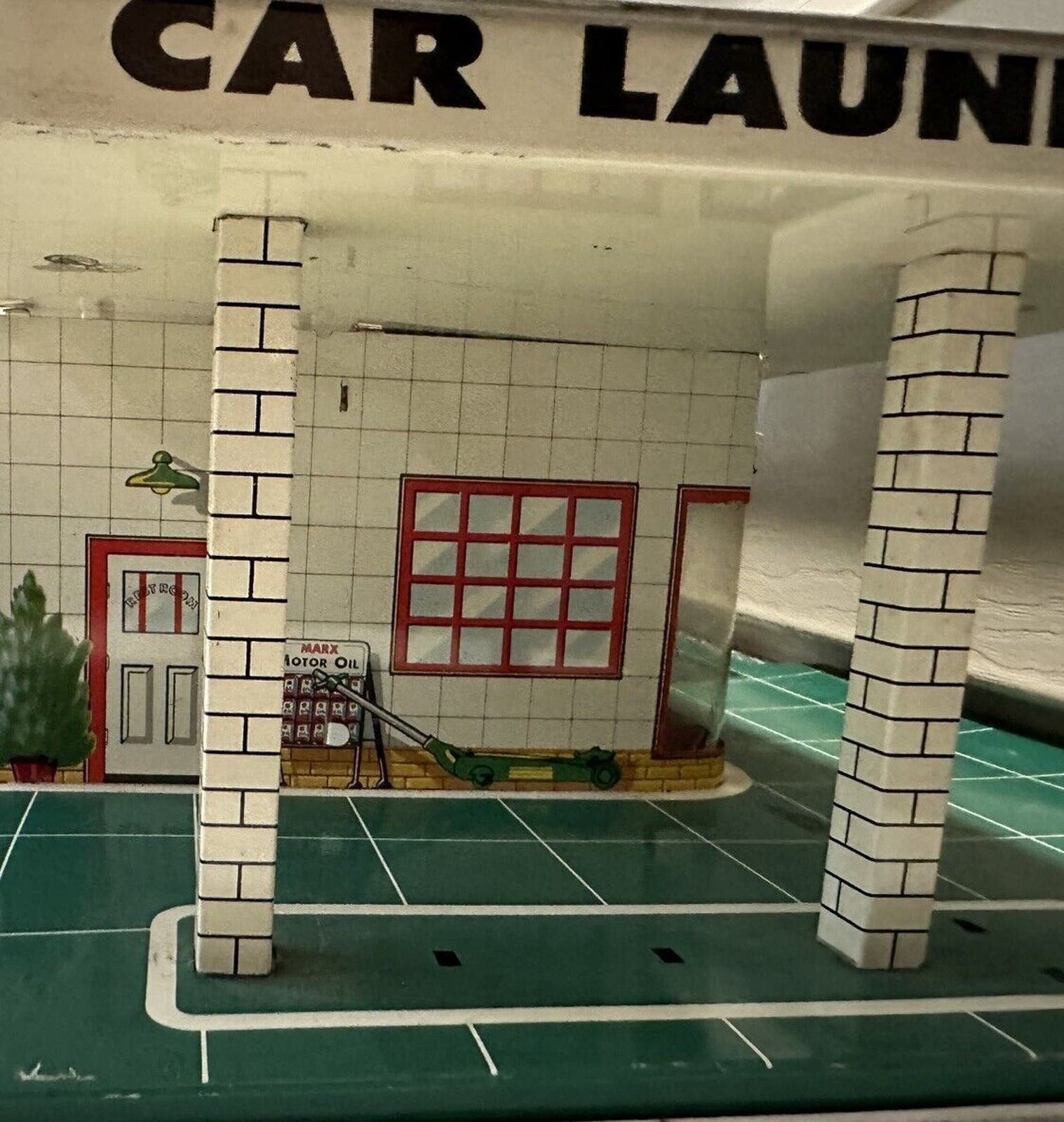 Marx Tin 1950s Service Station With 5 Cars. - Etsy