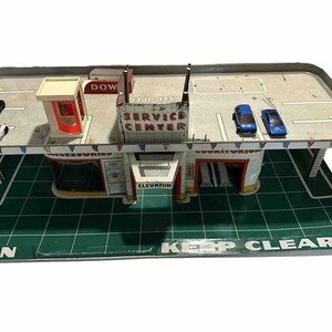 Marx Tin 1950s Service Station With 5 Cars. - Etsy