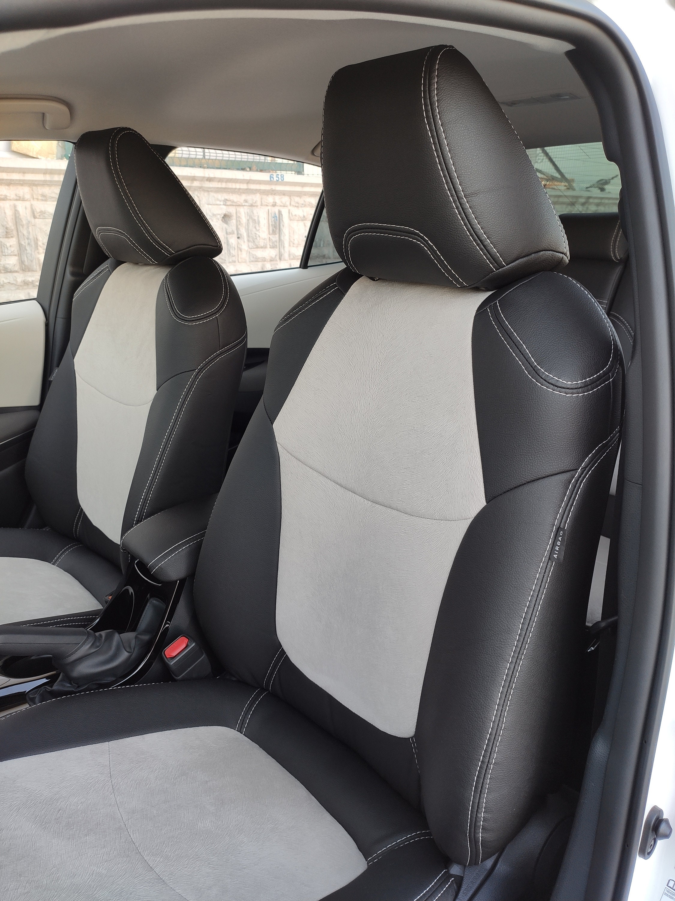 Seat covers for 2020 corolla store