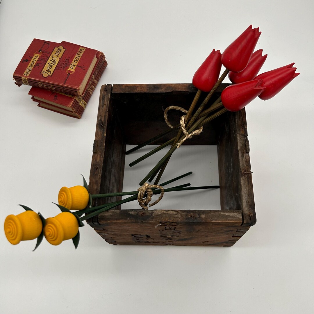 5 Swedish Wooden Tulips and 3 Wooden Poppy, 2 Different Sets, Swedish ...