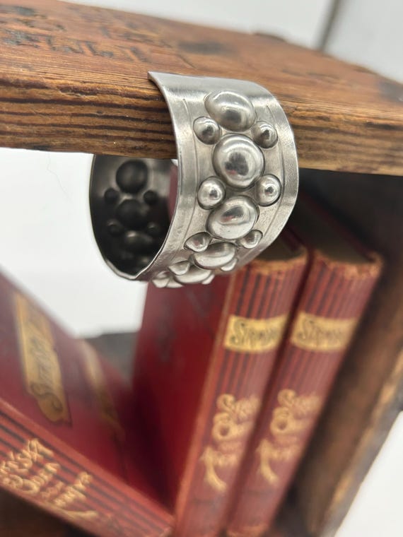 CHRISTOPHERSEN Norwegian Cuff TENN BRACELET by Norweg… - Gem