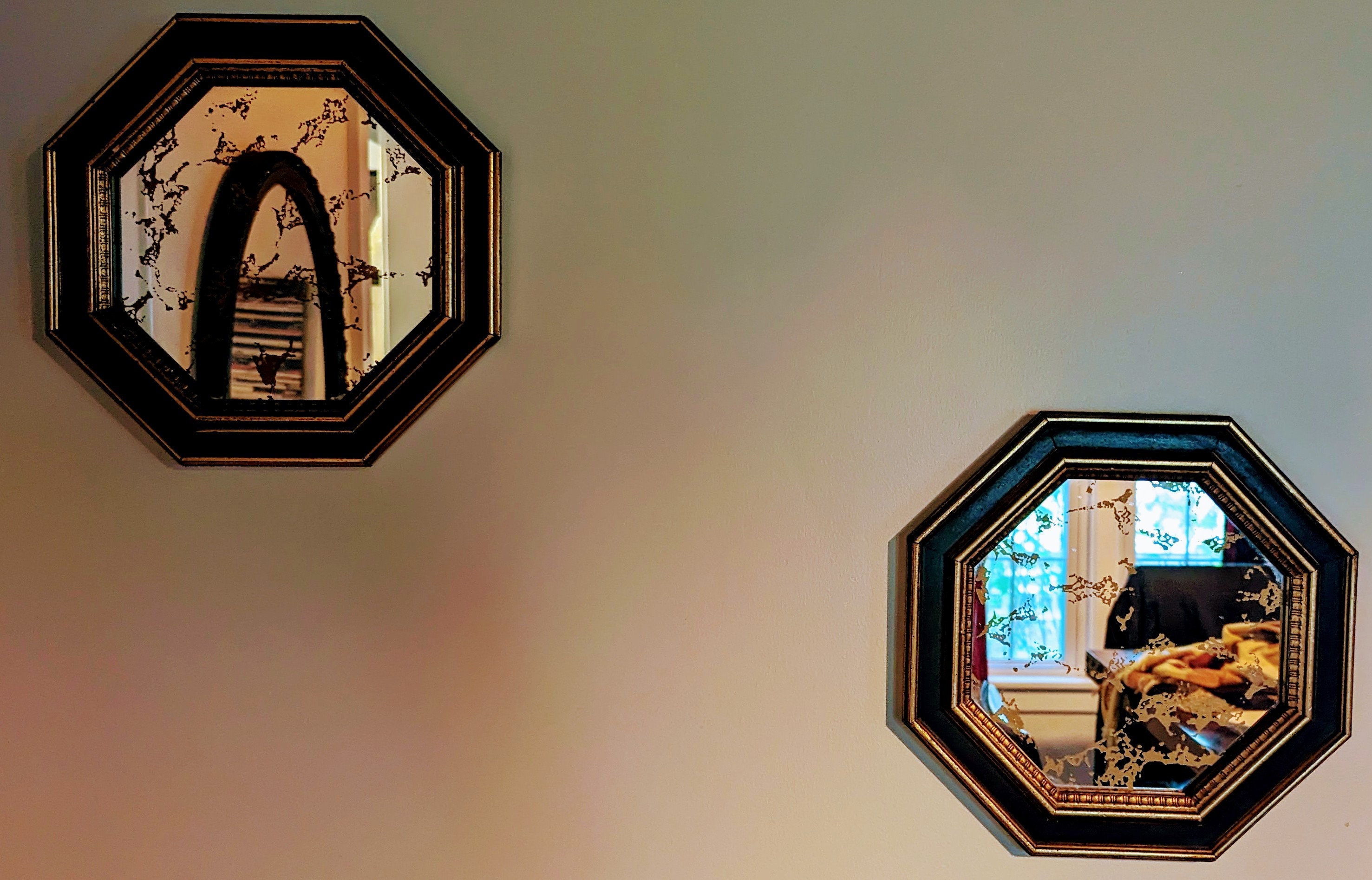 Set of 2 Vintage Turner Hexagon Mirrors W Gold Accent Wall Decor - Etsy
