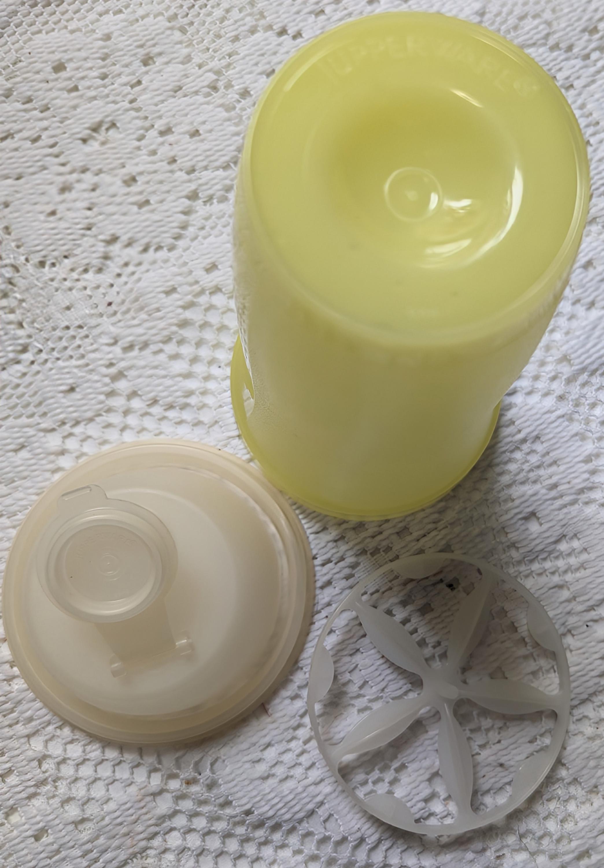 Vintage Retro Yellow Tupperware Drink/gravy Shaker - Etsy