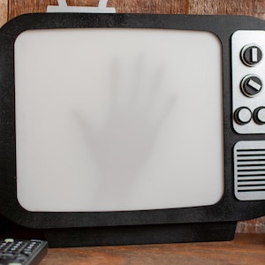 Horror TV LED Lightbox, Shadow Box Wall Art, Unique Hanging Lamp ...