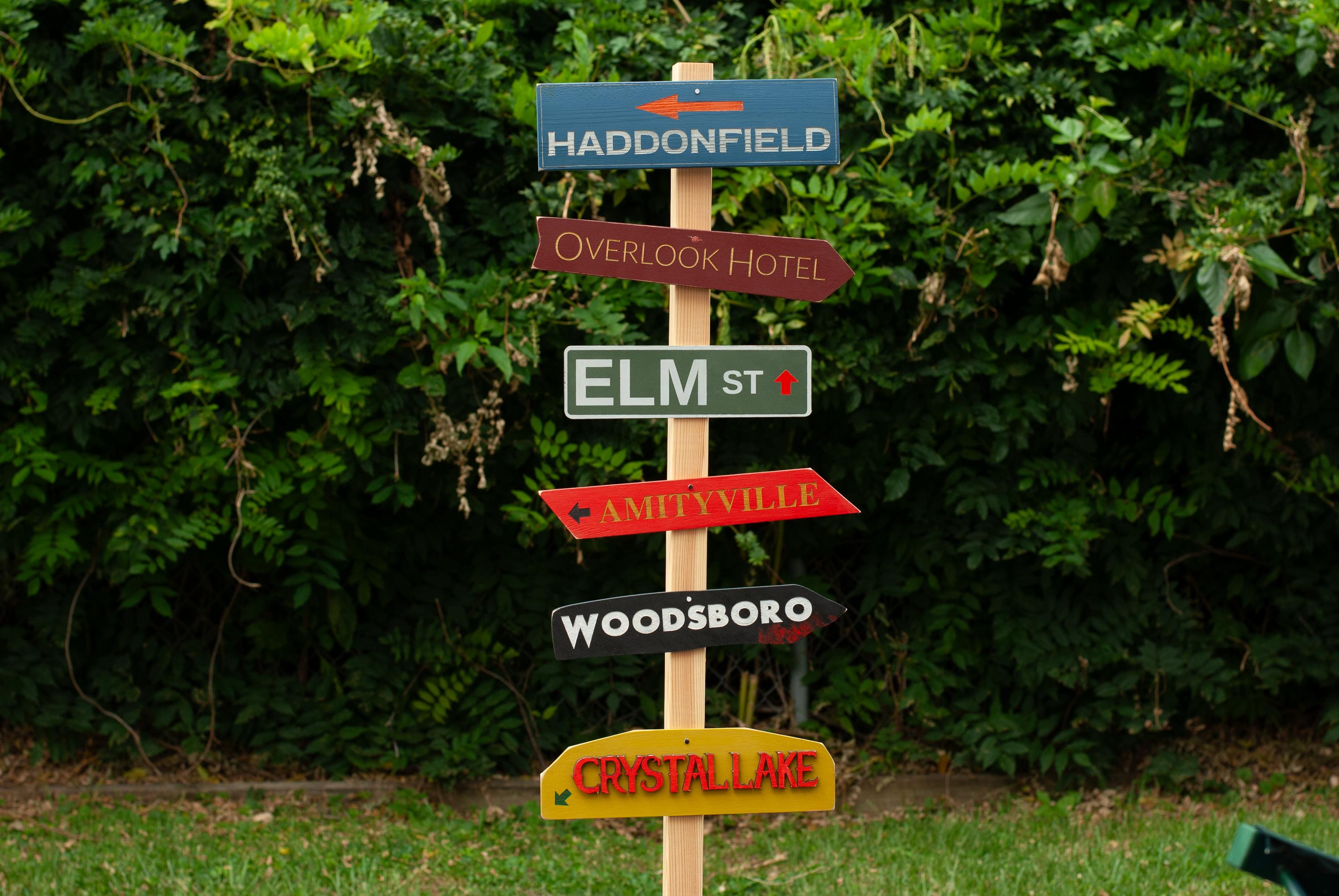 Customizable Horror Decor Directional Post Sign Indoor & Outdoor ...