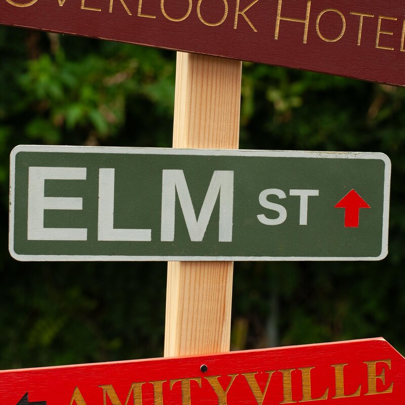 Halloween Wood Sign - Etsy