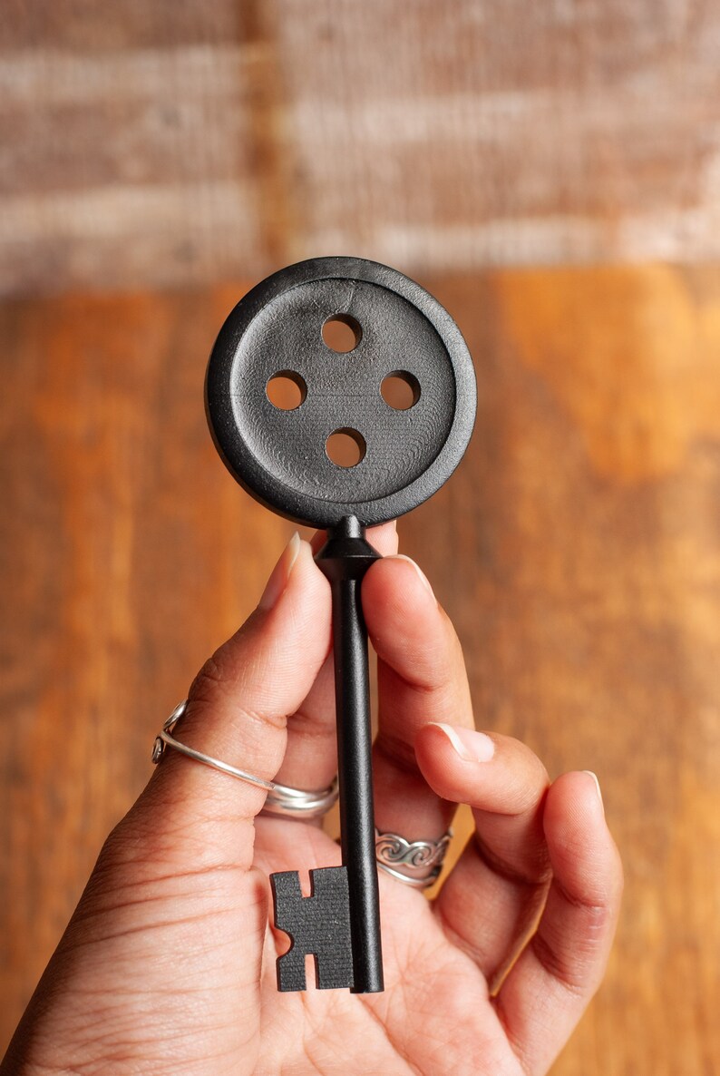 Button Skeleton Key Cosplay Prop – 3D Printed Resin Costume Accessory ...