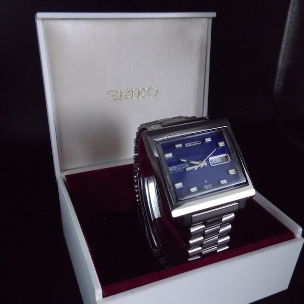 Seiko Rectangular Watch Vintage - Etsy