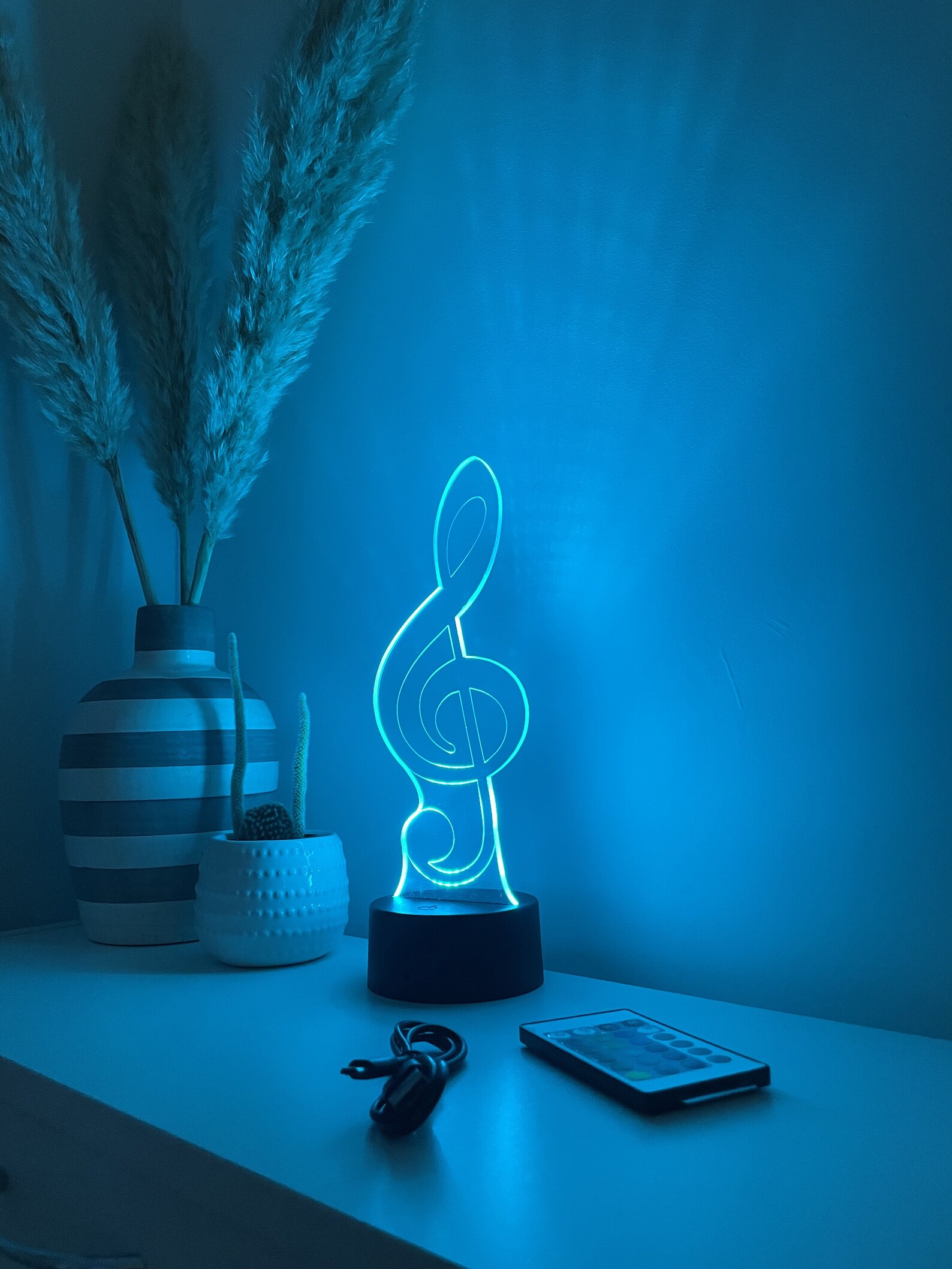 Treble Clef Music Note Night Light LED Gift, Birthday, Party Gift ...