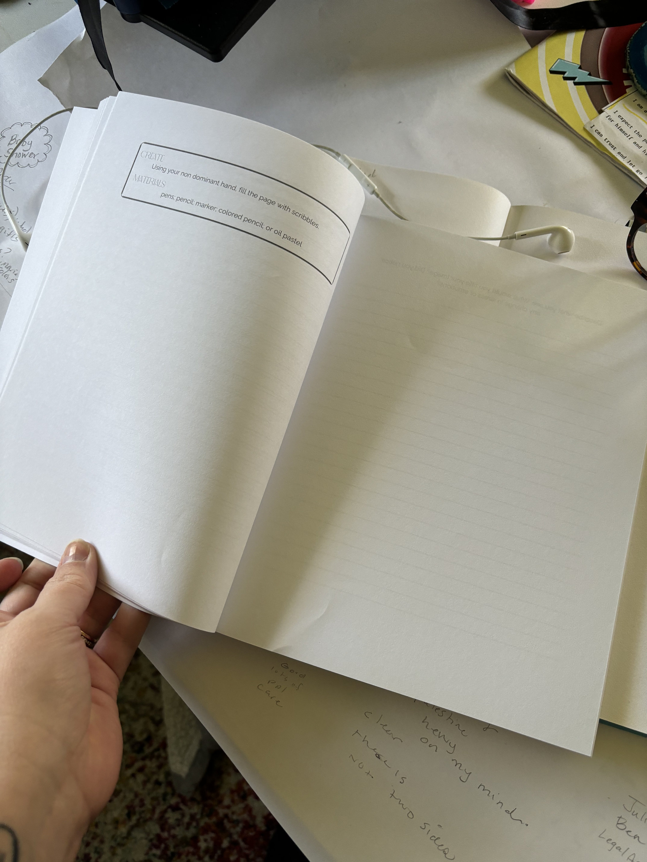 Art Therapy Journal: Everyday Art Therapy & Writing Prompts to Busy ...