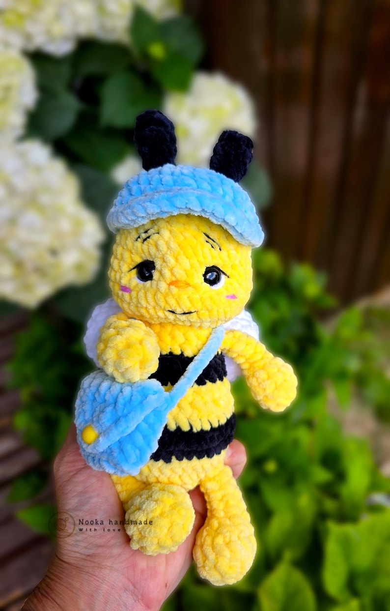Crochet Bee Amigurumi Pattern: Pocket-sized Plush Bug (PDF Download) - Etsy