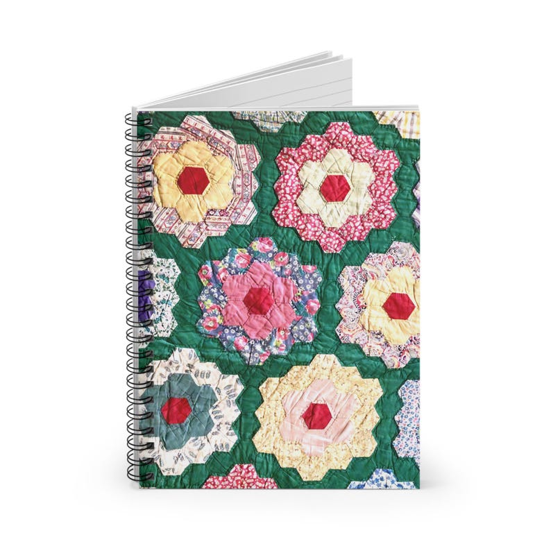 Vintage Quilt Patchwork Spiral Notebook: Quilter Gift, Crafter Journal ...