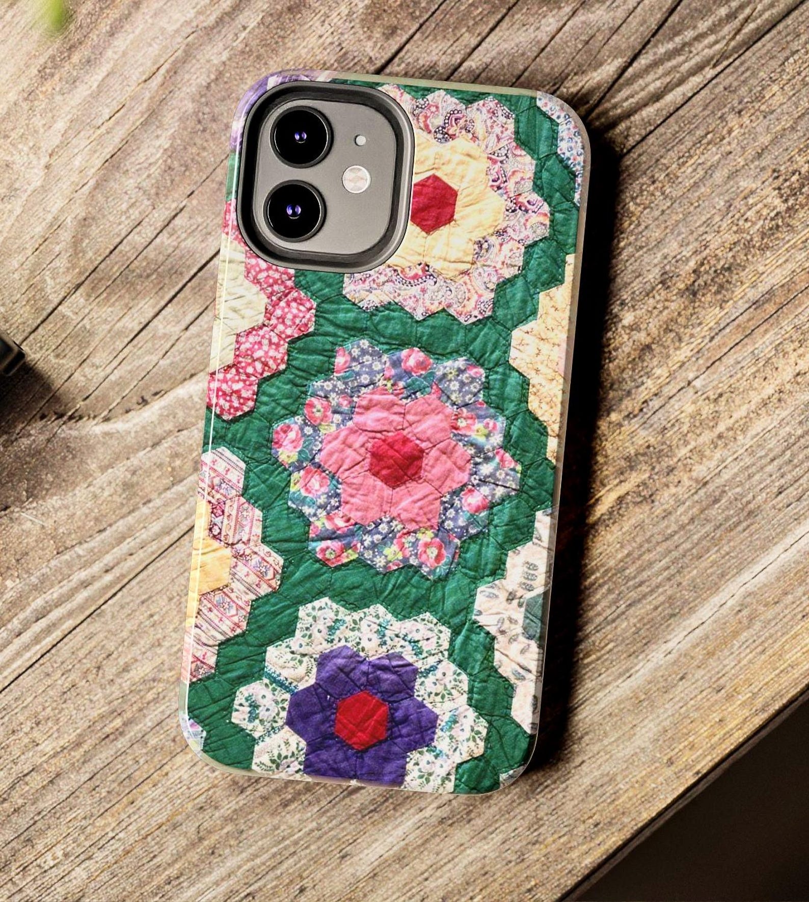 IPhone Case Vintage Inspired Quilt, Patchwork Quilt Case, Vintage ...