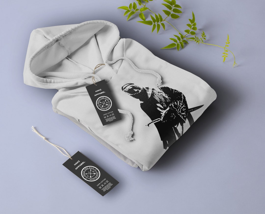 Masked Arab Warrior With Sword and Keffiyeh Middle East Unisex Hoodie ...