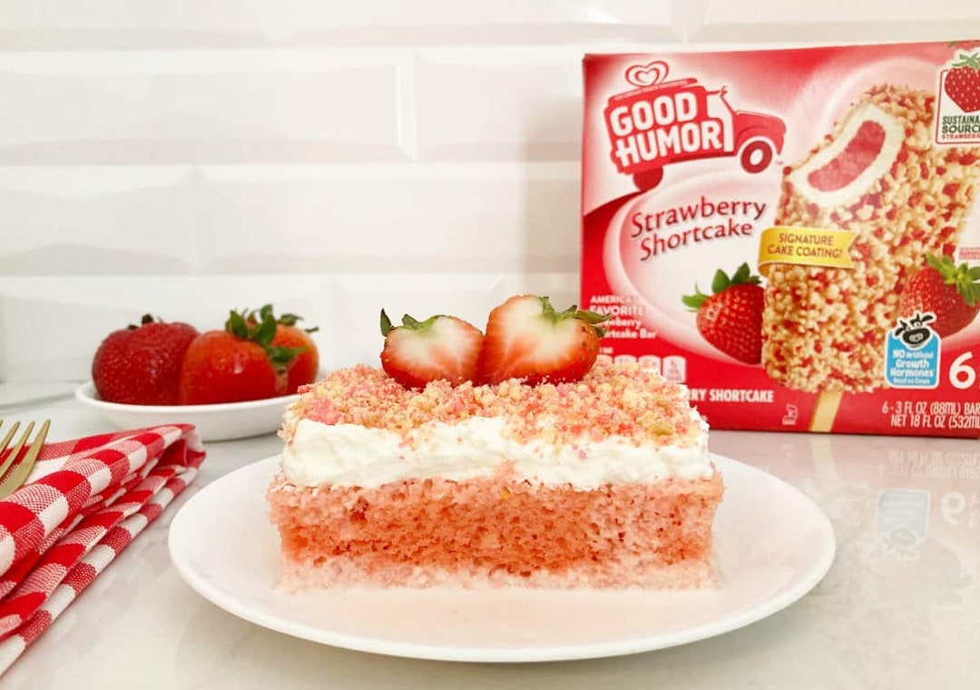 BOGO BEST RECIPE Easy Strawberry Crunch Tres Leches Cake Recipe ...