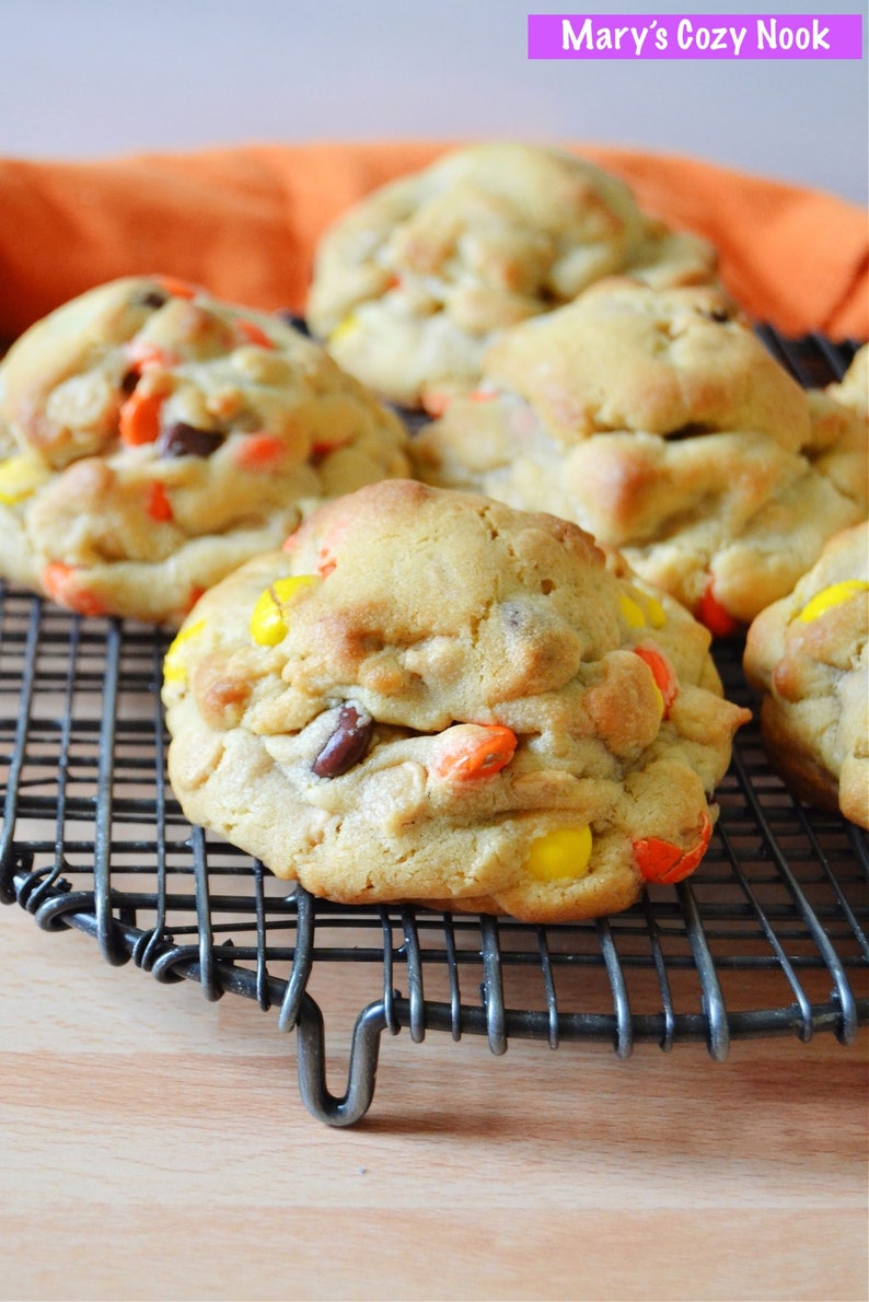 Levain Style Peanut Butter Cookie Recipe: Gourmet Stuffed Cookies (PDF ...