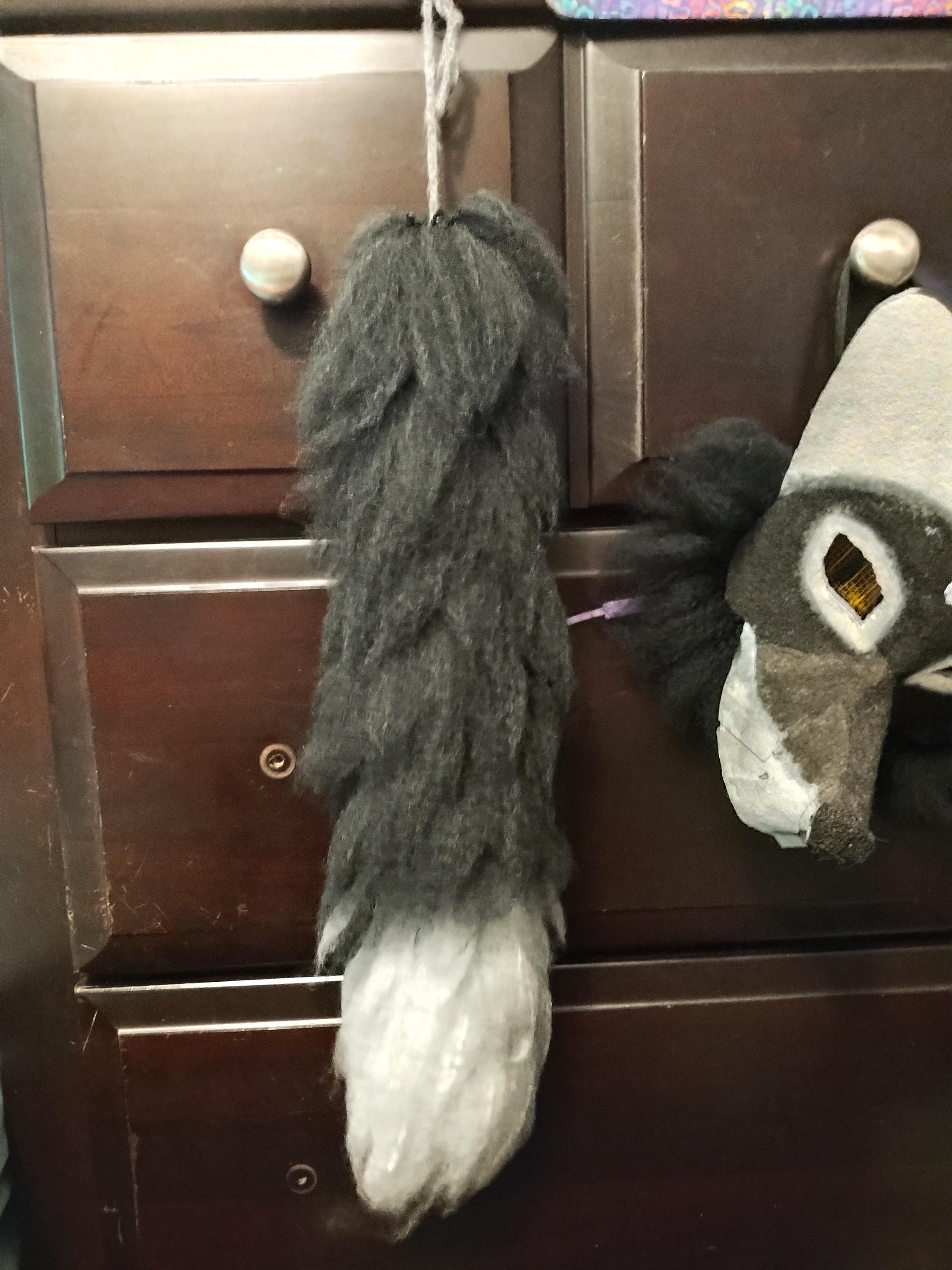 Therian Yarn Wolf Tail - Etsy