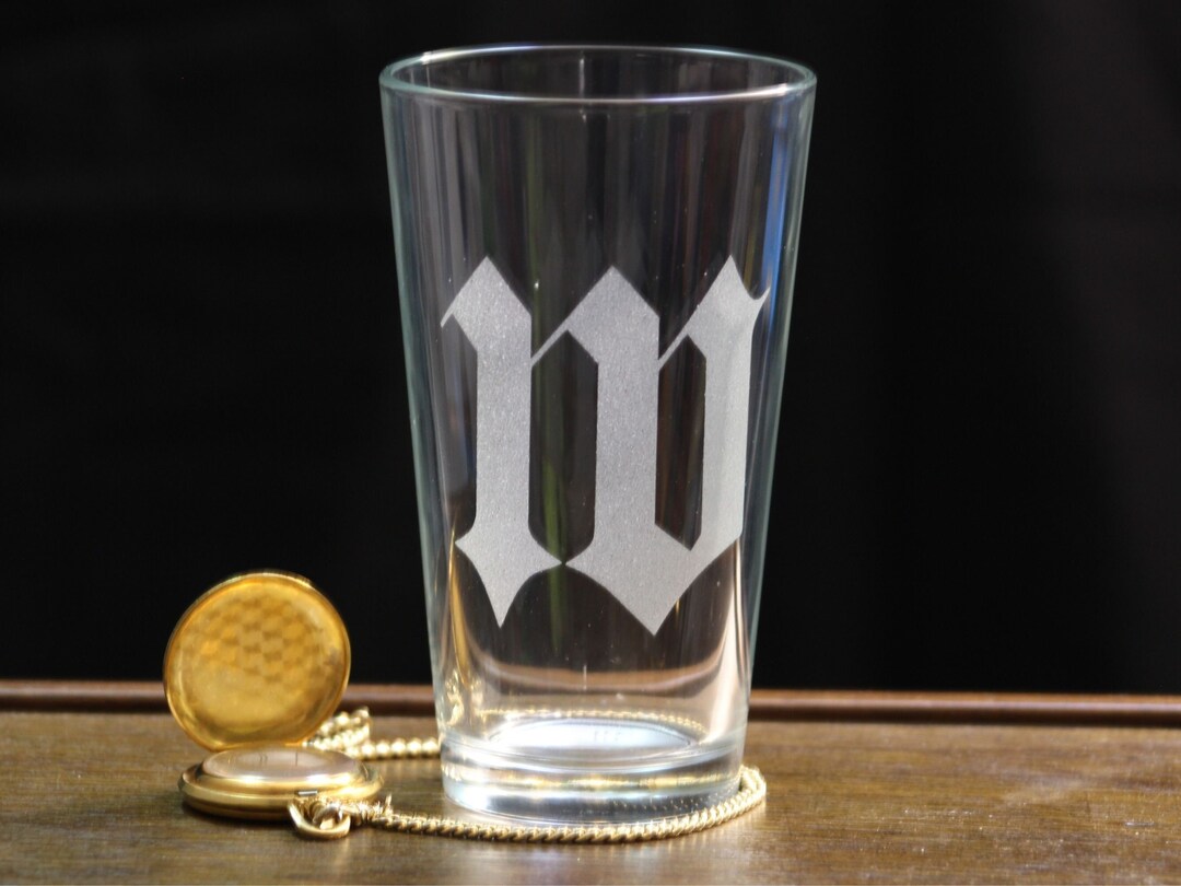 Personalized Beer Glass, Engraved Beer Glasses, Beer Lover Gift, Custom ...