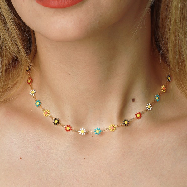 Daisy Necklace - Etsy