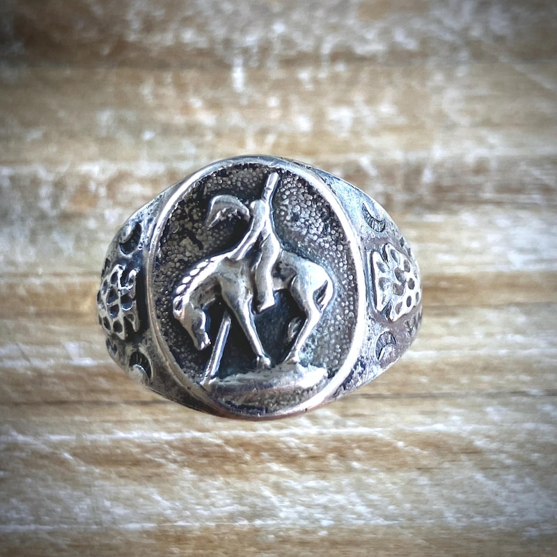 Bell Trading Silver Ring - Etsy UK