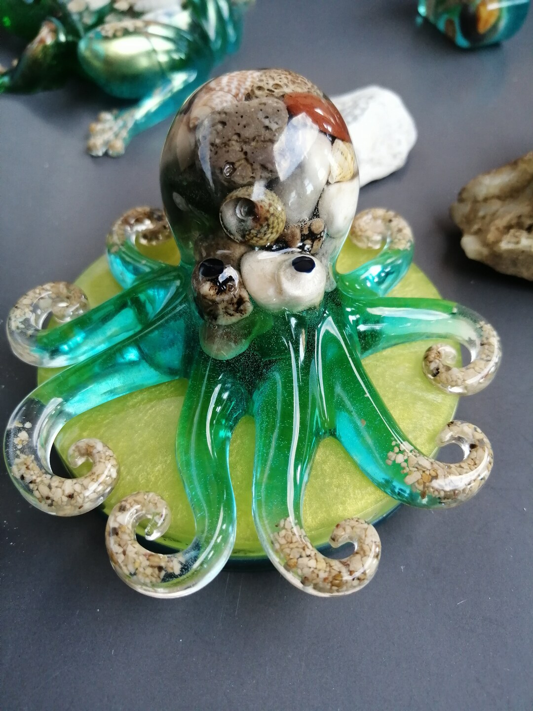 Real Shells Octopus Figurine, Natural Sand and Stones in Resin, Ocean ...