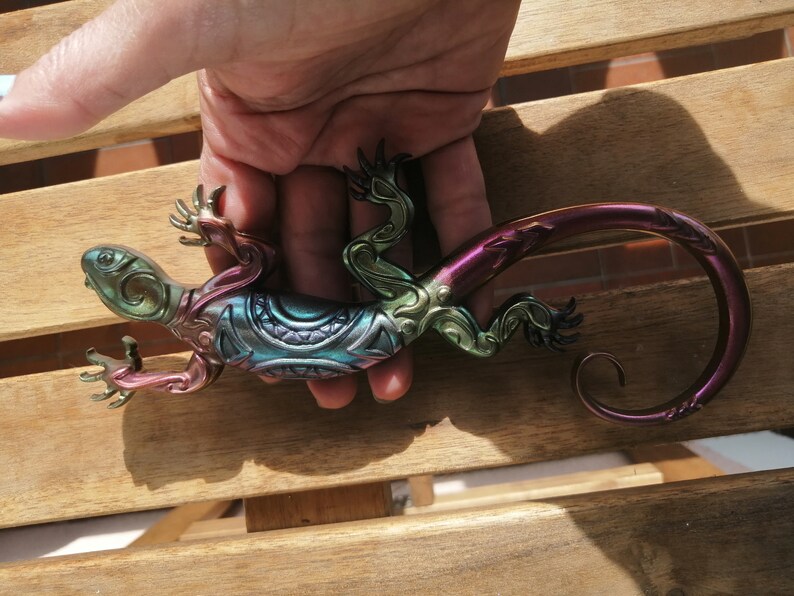 Resin Gecko, Resin Lizard, Resin Wall Decor - Etsy