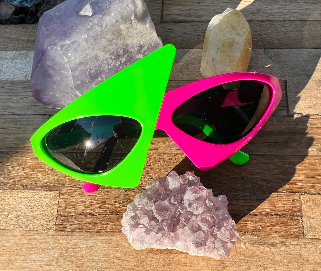 Billy Strings Sunglasses Big Mon 3000 Retro Neon Pink Green Glasses 80 ...