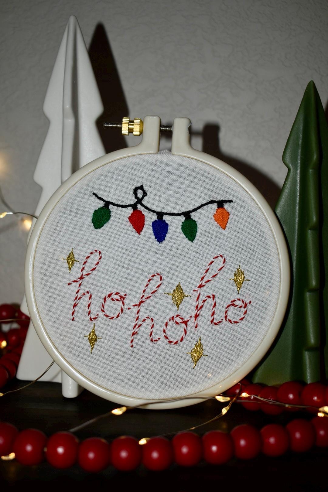 Christmas Lights- Hand Embroidery Pattern - Etsy