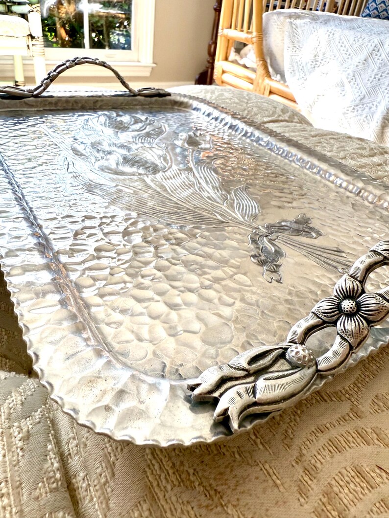 Vintage Rodney Kent Tulip and Bows Tray, Hammered Aluminum - Etsy