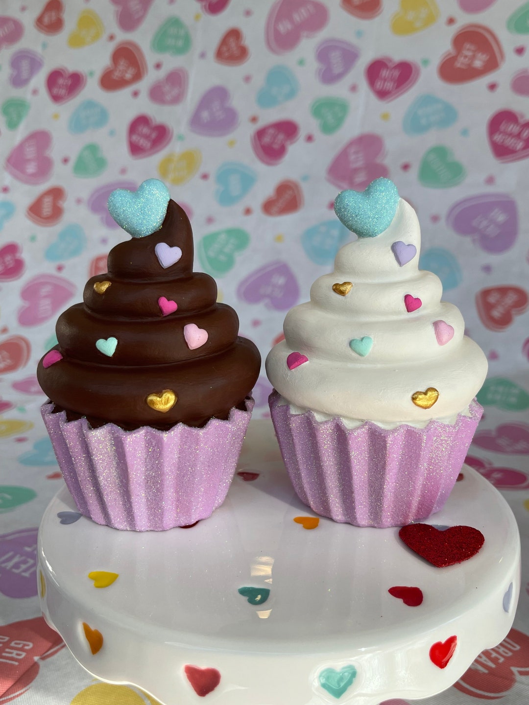 Set of 2 Valentine Cupcakes - Etsy