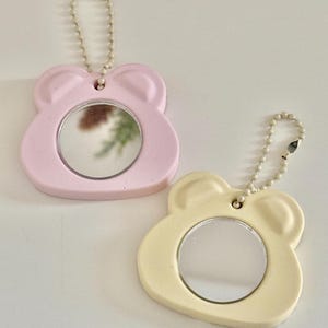 Bear Keyring/ Jesmonite Keyring/ Bear Mirror/ Cute Keyring - Etsy
